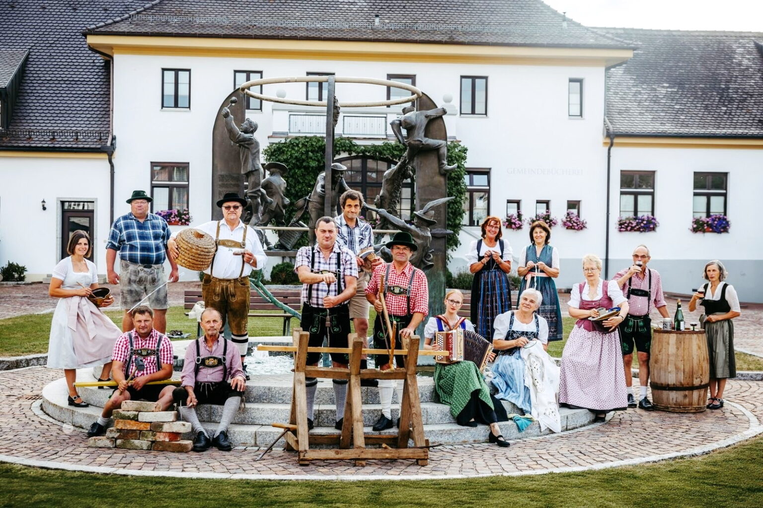 Siegerbilder zu Tracht und Handwerk – Samerberger Nachrichten